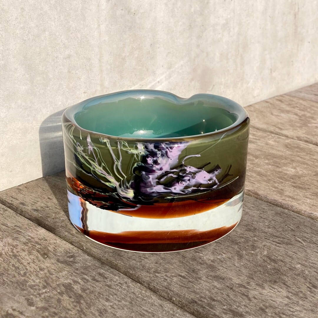 Large Vintage 1970s Heavy Glass Ashtray, Vintage Colored Artglass Bowl ...