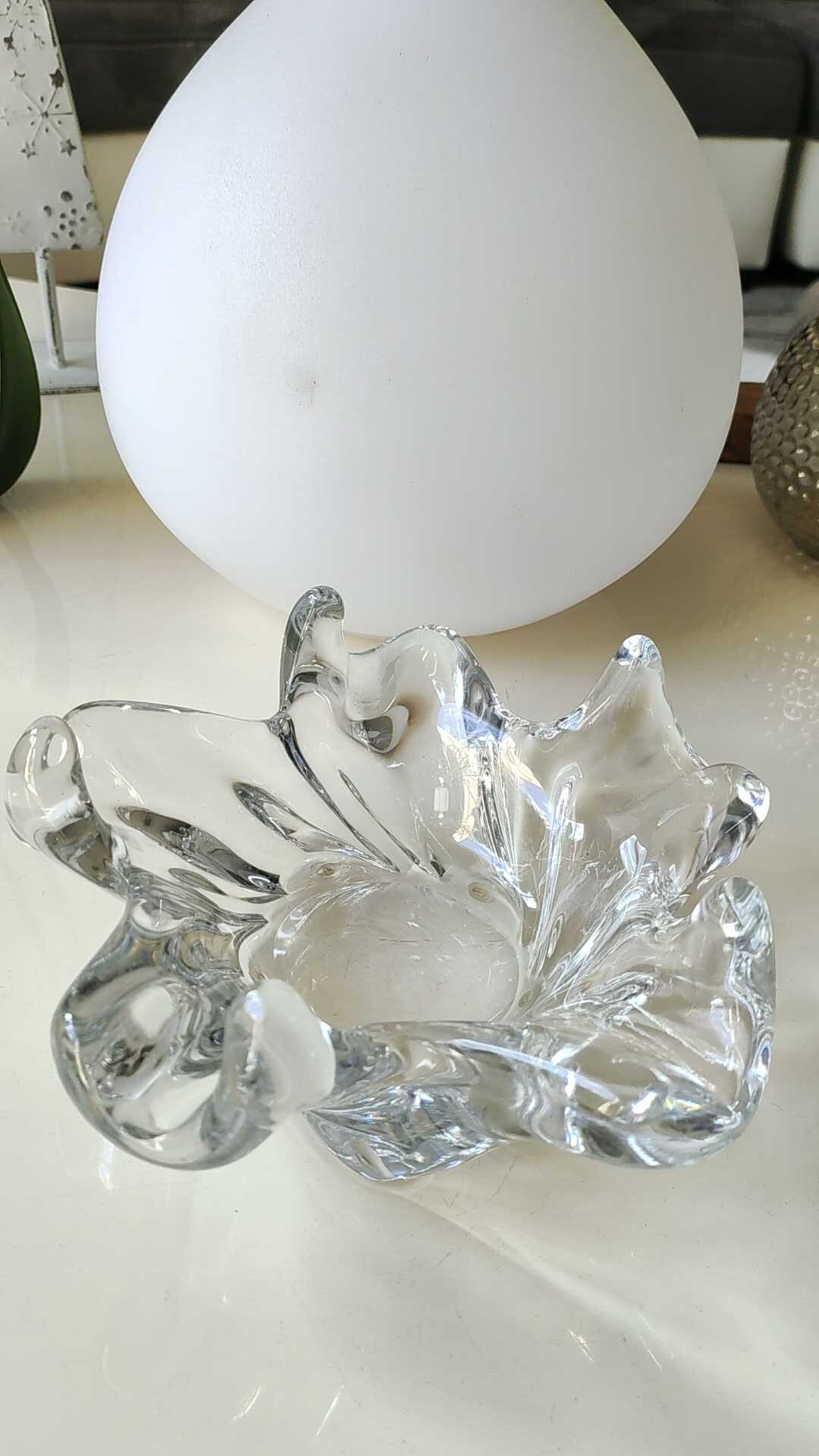 Vintage Corolla/floral Shaped Pocket Emptier in Lorraine Crystal. - Etsy