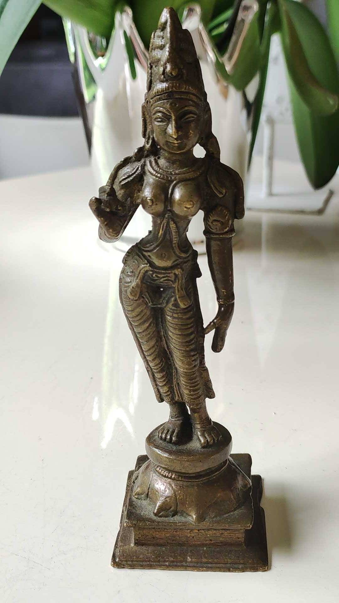 Hindu Figurine/goddess Parvati, Woman of the Mountain, in Cast Bronze ...