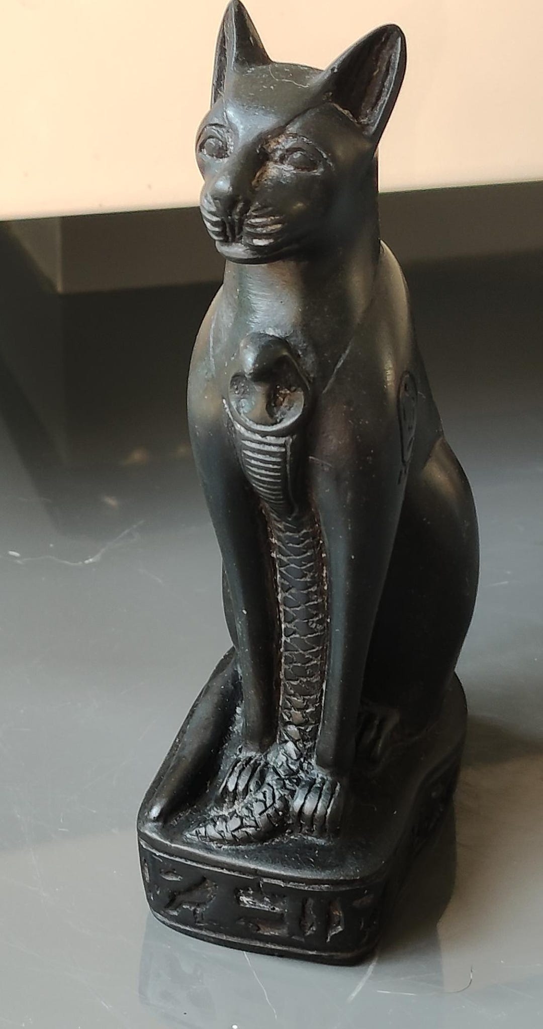 Sculpture/deity Egyptian Cat Bastet Black, in Basalt Stone/polyresin ...