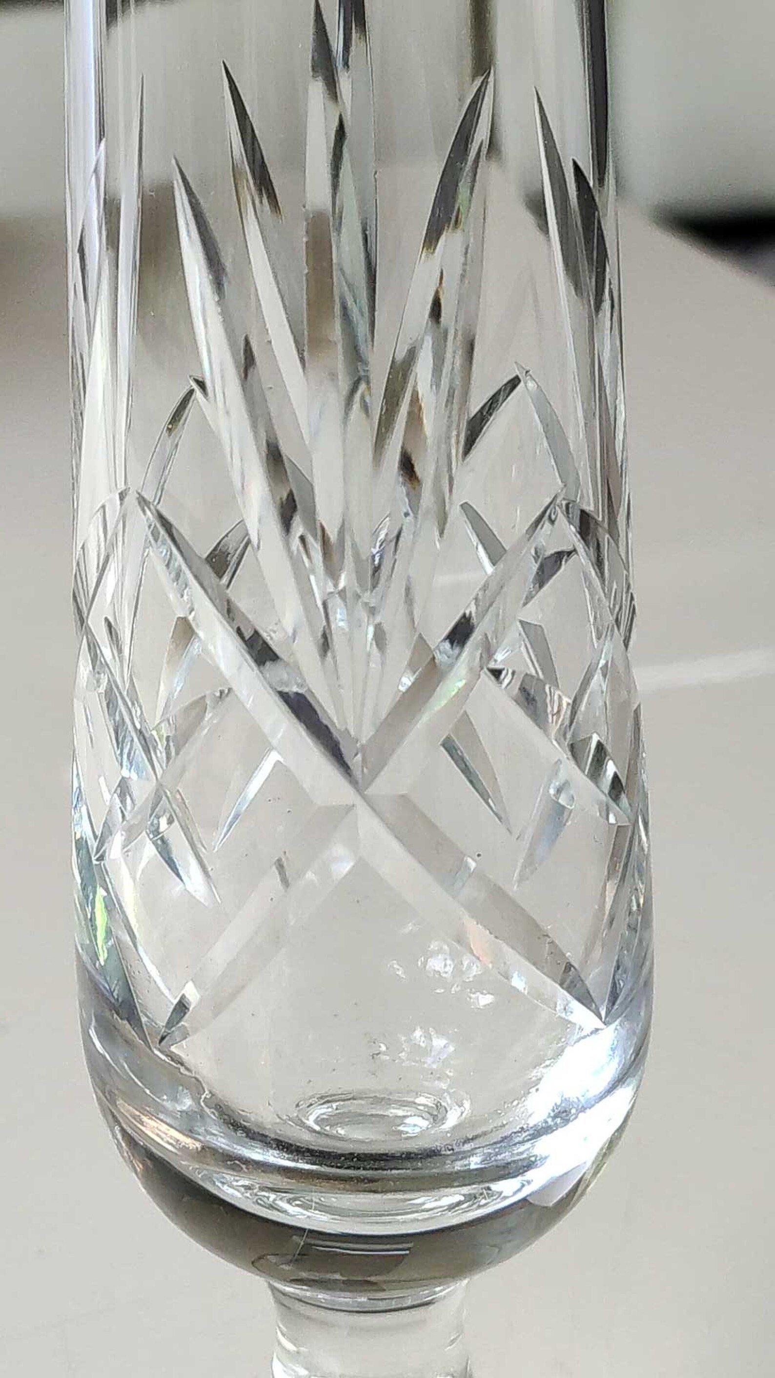 Vintage Soliflore Vase in Crystal -design & Stylish With Its Criss ...