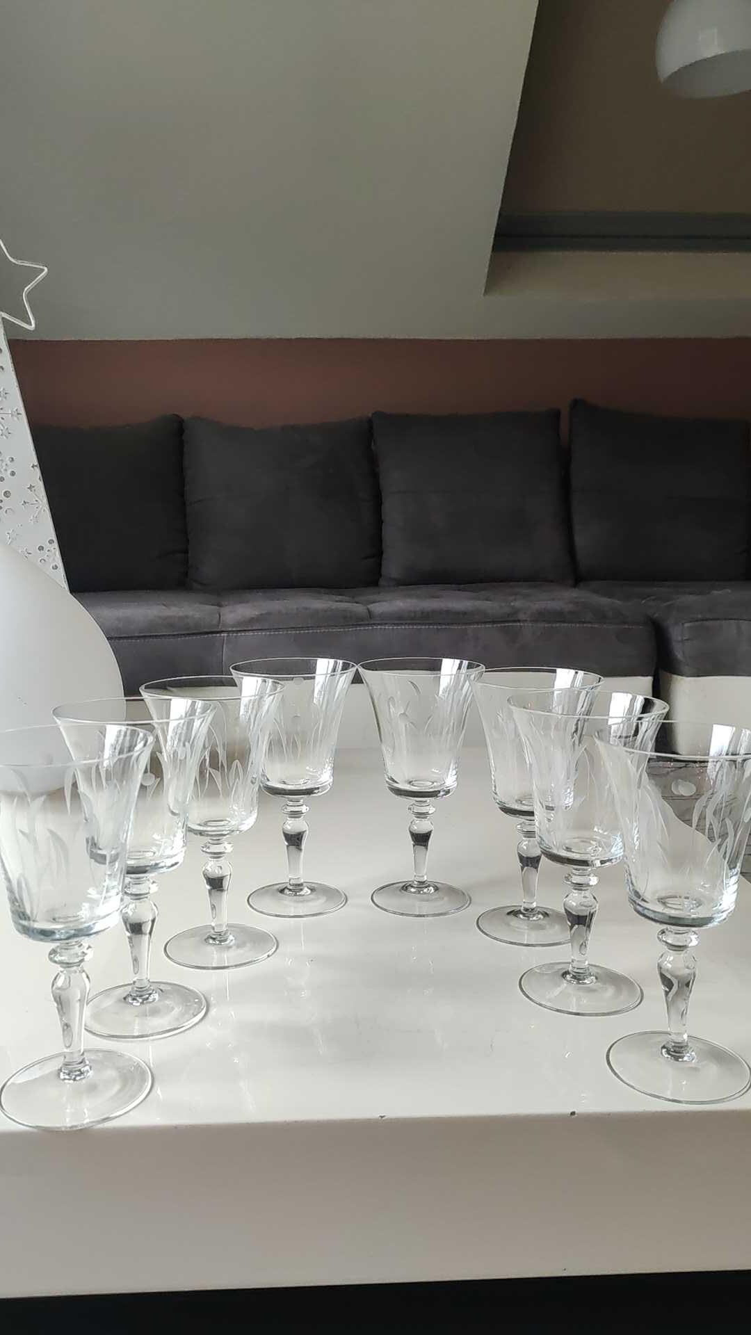Lot of 8 Large Vintage Crystal Glass Stemmed Glasses With Flared Neck ...