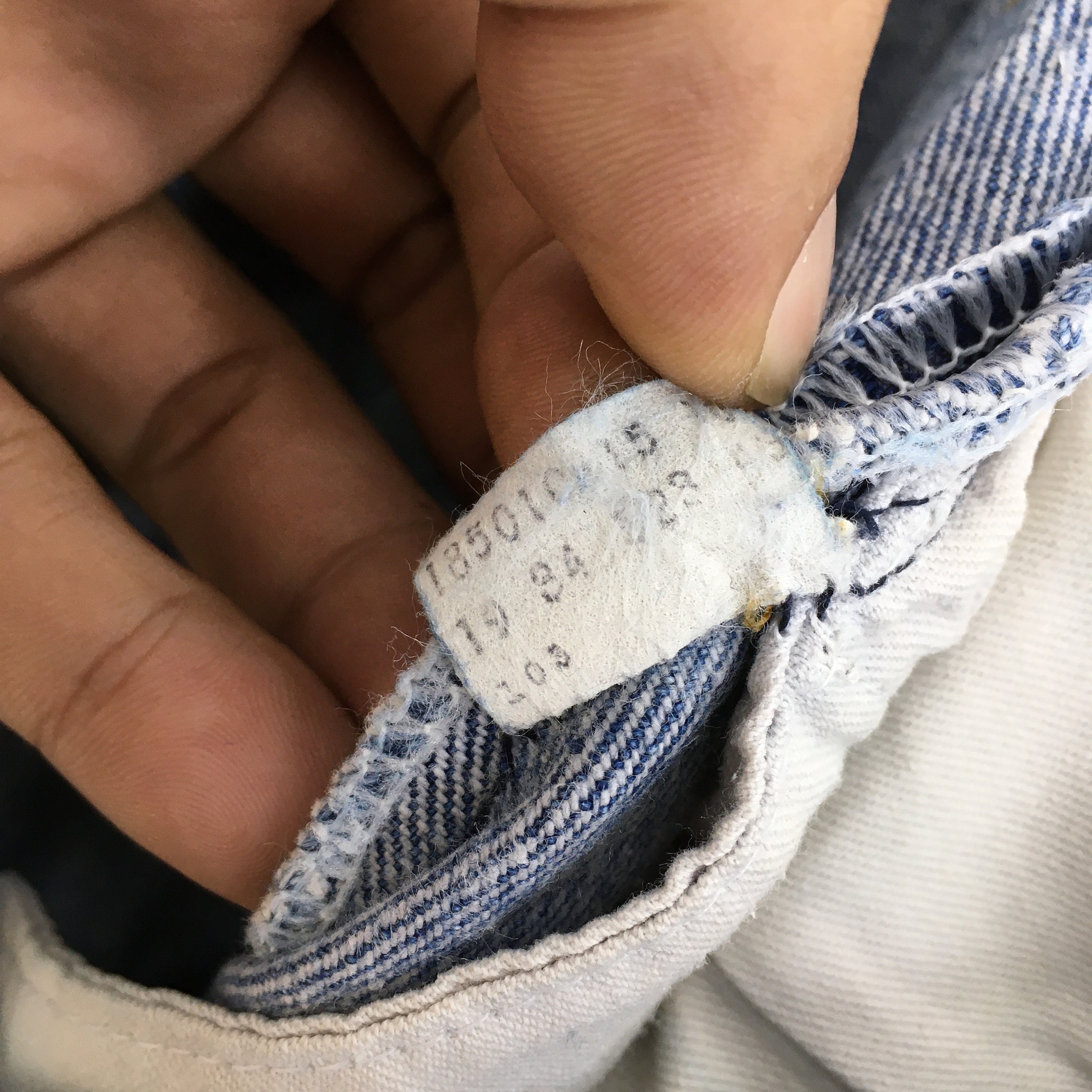 Size 25x31.5 Vintage Levi's 501 Faded Womens Jeans Levi's Size 25x31.5 Vintage Levi's 501 Faded Womens Jeans Levi's