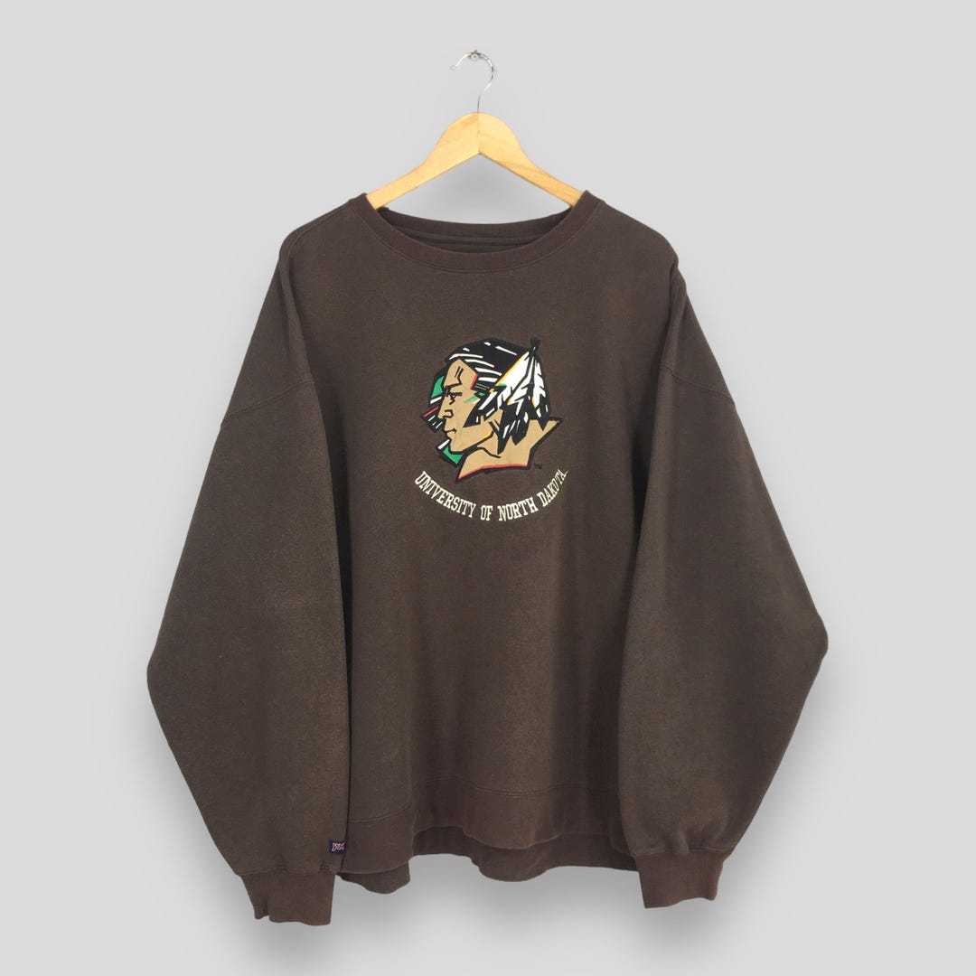 Vintage North Dakota Fighting Sioux Sweatshirt 2xlarge ND Fighting ...