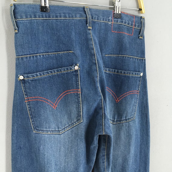 Size 28x29.5 Vintage Levis Engineered Jeans Faded Blue Jeans Size 28x29.5 Vintage Levis Engineered Jeans Faded Blue Jeans
