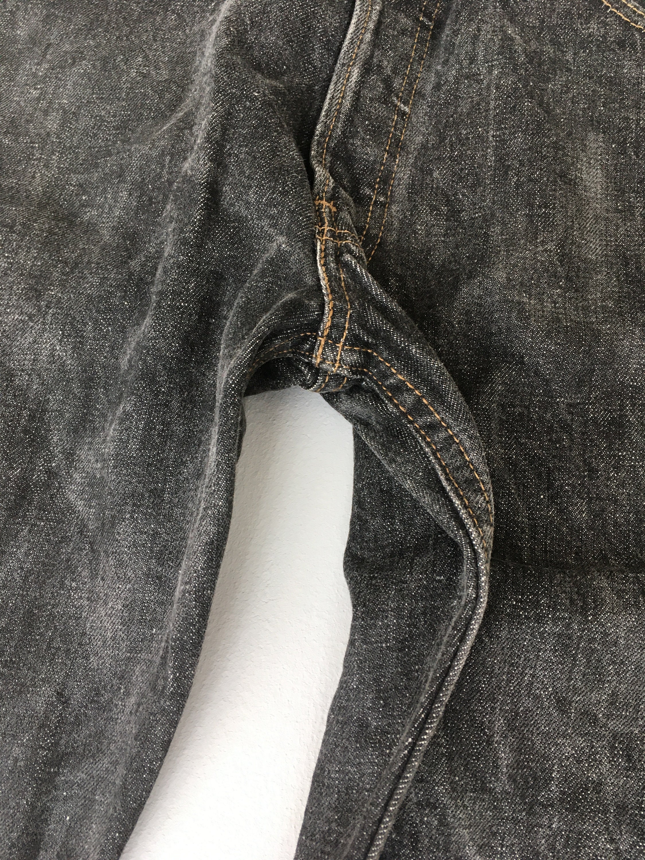 Size 32 Vintage Levis 501 Black Jeans High Waisted 90s Faded Size 32 Vintage Levis 501 Black Jeans High Waisted 90s Faded