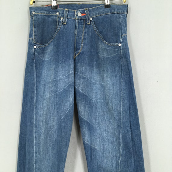 Size 28x29.5 Vintage Levis Engineered Jeans Faded Blue Jeans Size 28x29.5 Vintage Levis Engineered Jeans Faded Blue Jeans