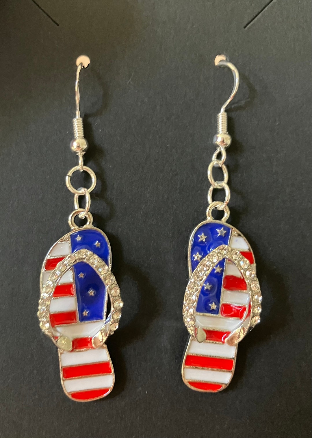 Patriotic Dangle Red White and Blue Flip Flop Earrings - Earring Hooks ...