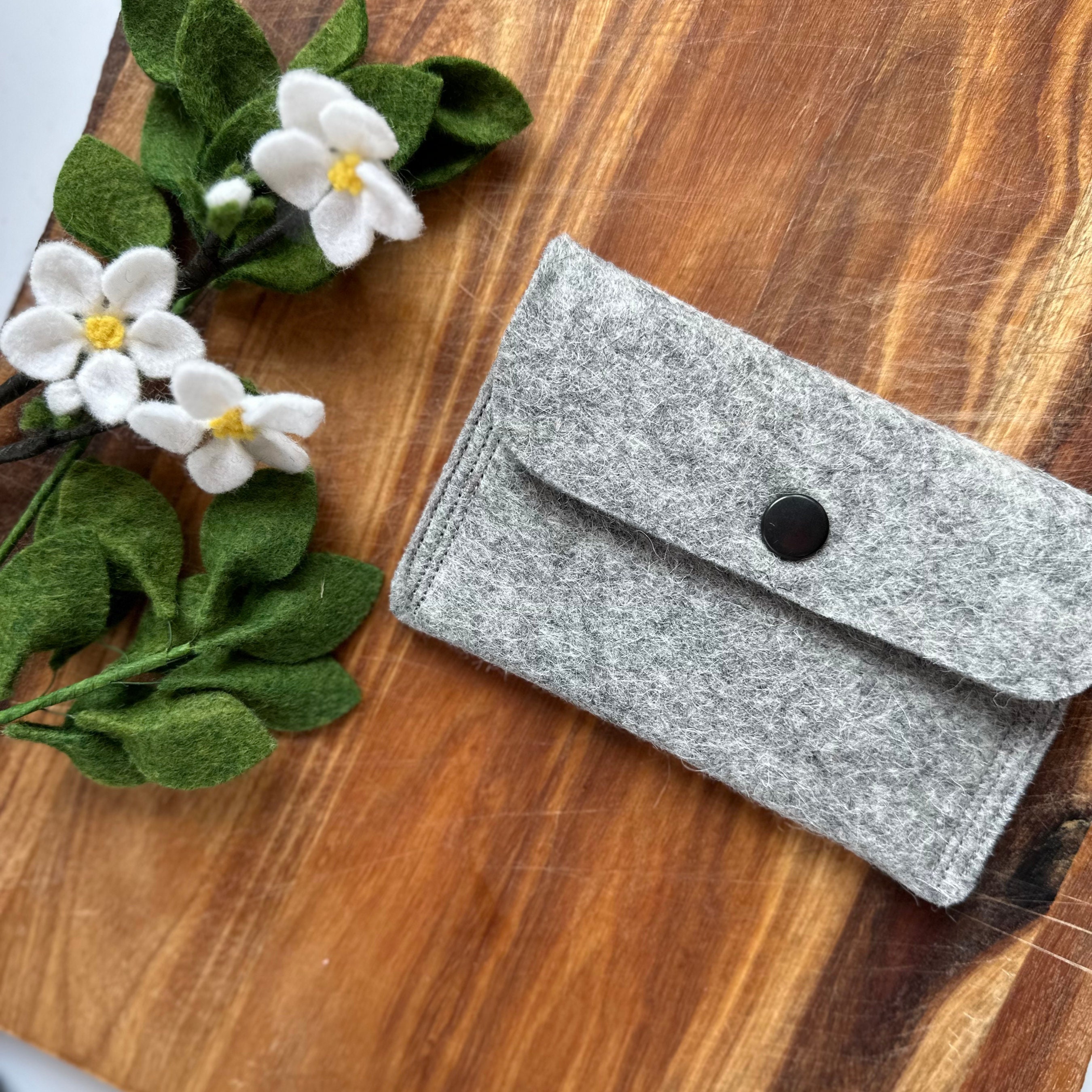 Merino Wool Felt Business Card Pouch, Card Wallet, Notion Pouch ...