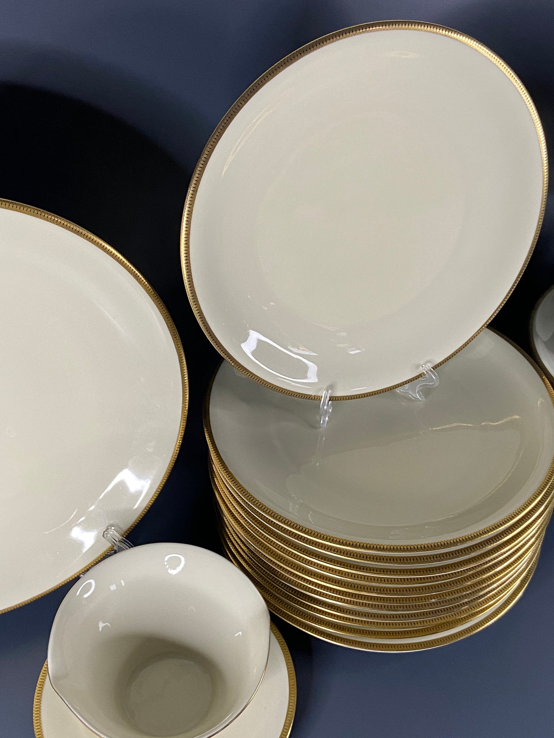 Vintage Scherzer Bavaria, Germany, White & Gold Trim Dinnerware Set 25 ...