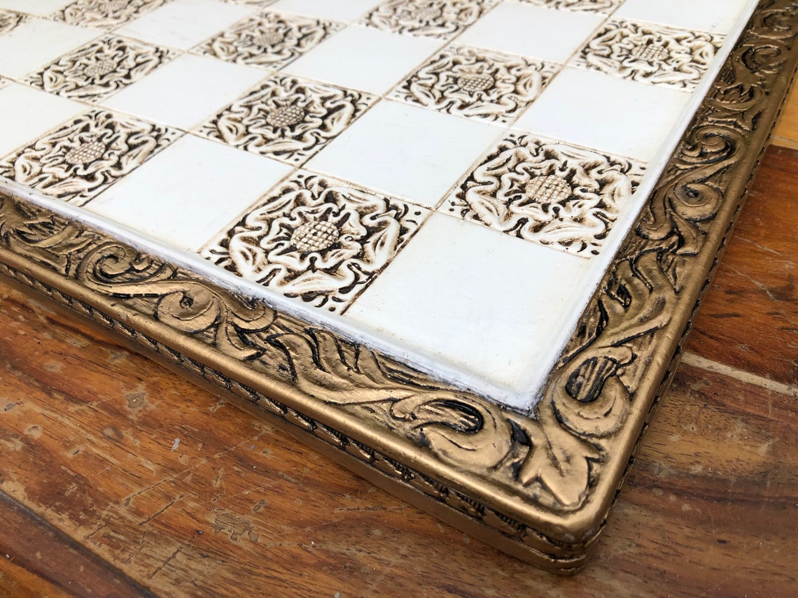 Rustic Chess Board York Rose Gothic Motif With Engraved - Etsy