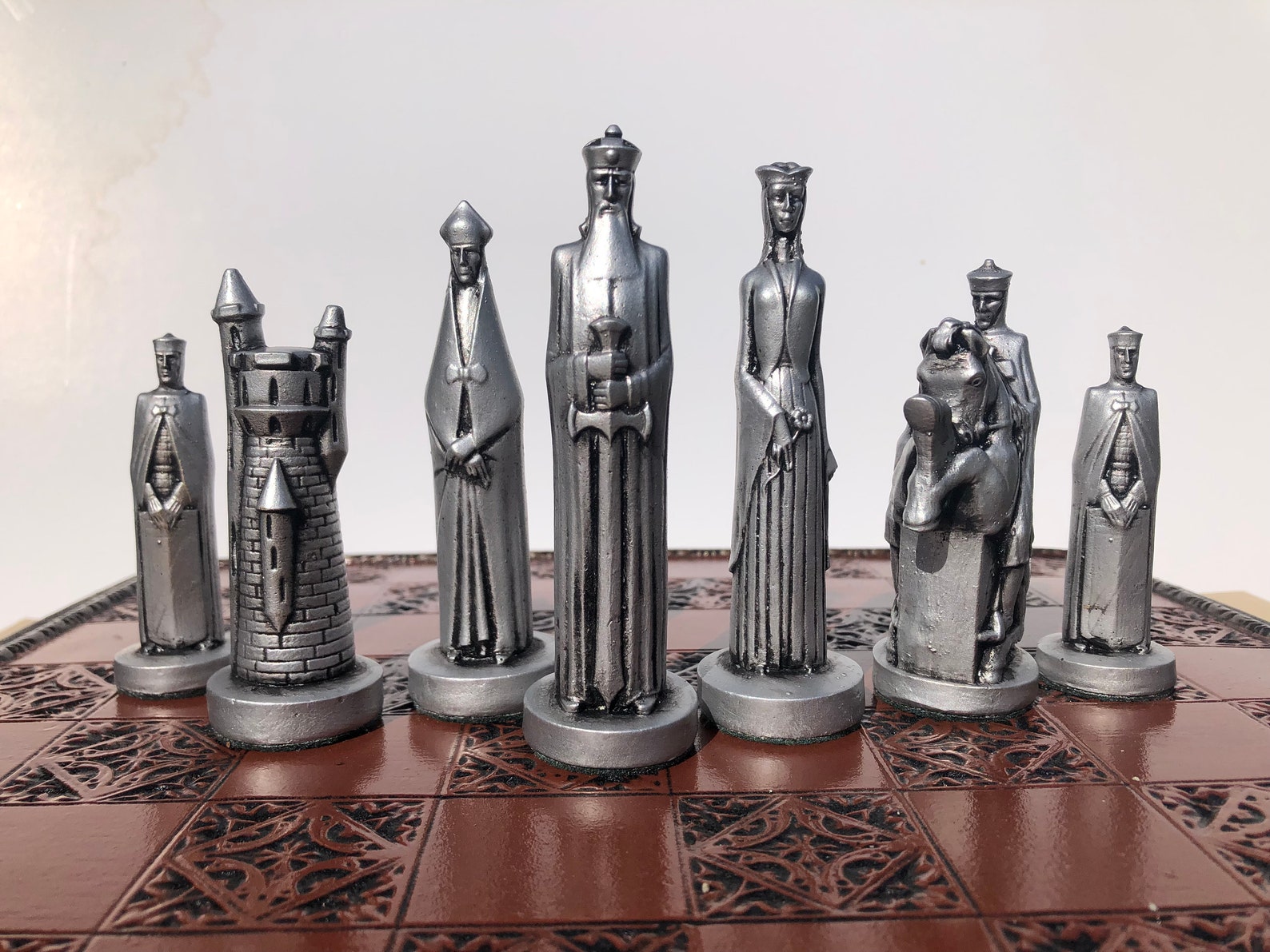 Chess Set - the Conqueror Chess Pieces - Iconic 1960's Chess Set Design ...