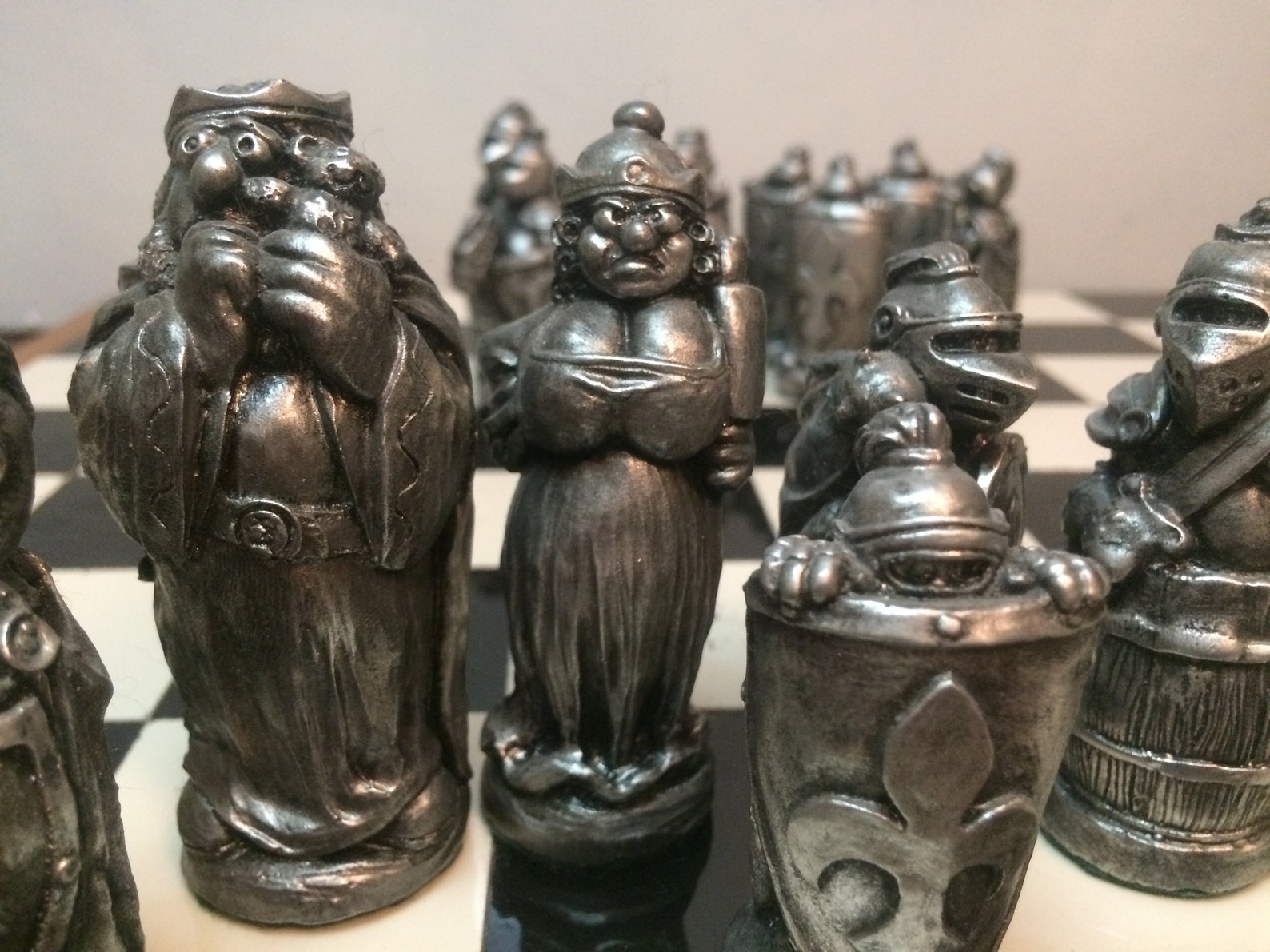 George & the Dragon Chess Set - Metallic Copper and Silver Effect ...
