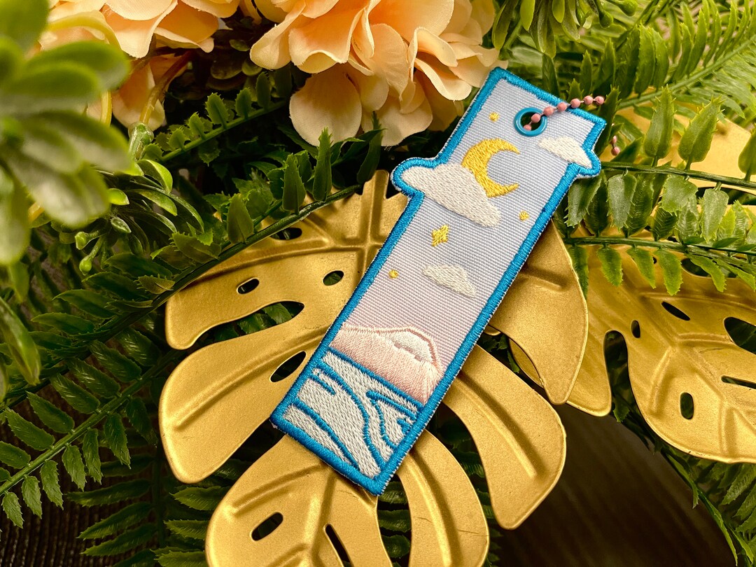 Kawaii Anime Handmade Embroidered Kaychain Key Tag Fluji-san by Kiaru ...