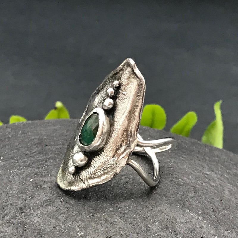 Earthy Ring - Etsy