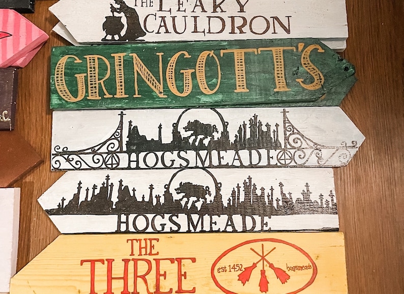 Wooden Wizard World Sign - Etsy