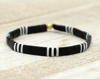 Black and White Friendship Bracelet - Etsy