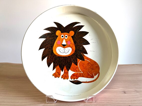 Vintage Round Metal Lion Serving Tray Designed for Crown - Etsy