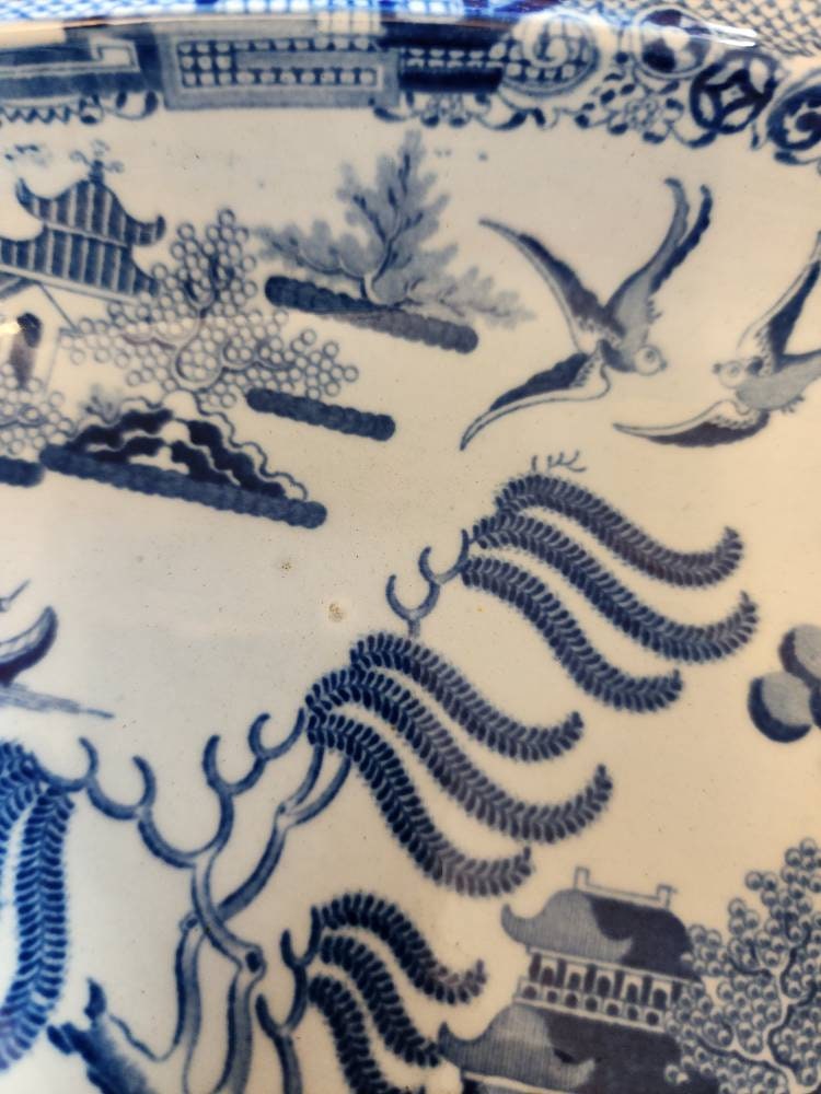 Willow Pattern Chinese Dish With Matching Lid. - Etsy
