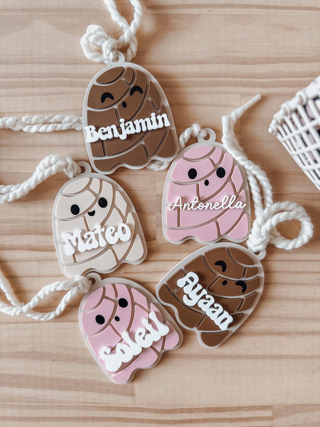 Ghost Concha Basket Tag | Concha Name Tag | Halloween Latino | Concha ...