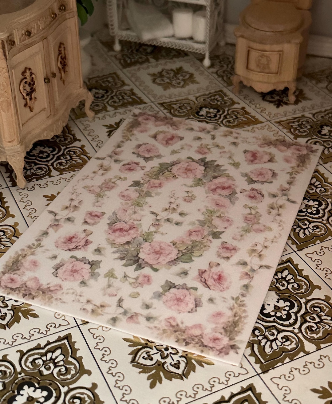 Dollhouse Miniature - Pink Floral Rug - 1:12 Scale - Etsy