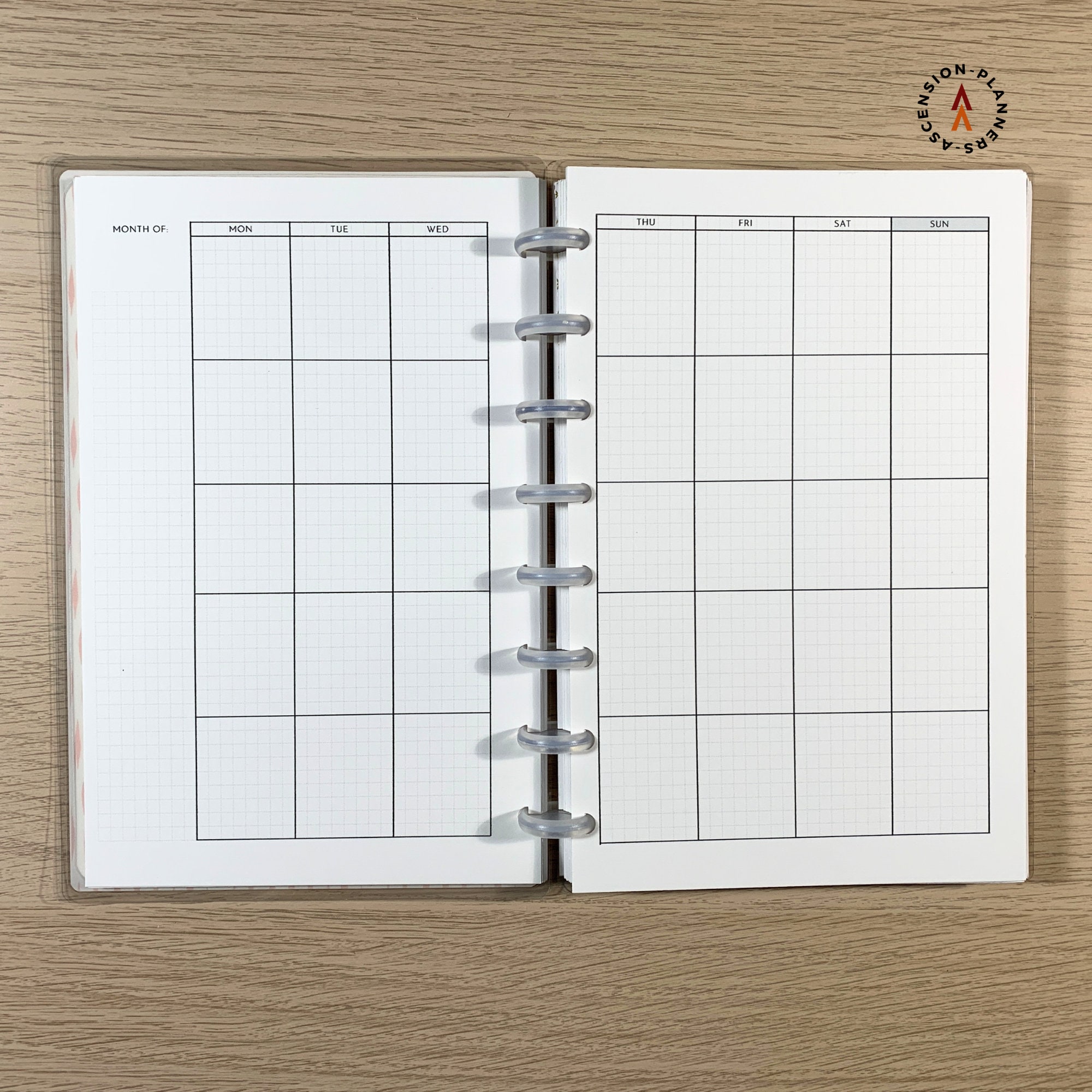 Week-at-a-glance Discbound Planner Inserts in Three Sizes Undated Two ...