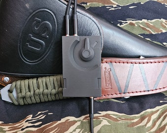 Metal Gear Solid Box Snake Exclamation Mark Anime / Gaming Tshirt Black ...