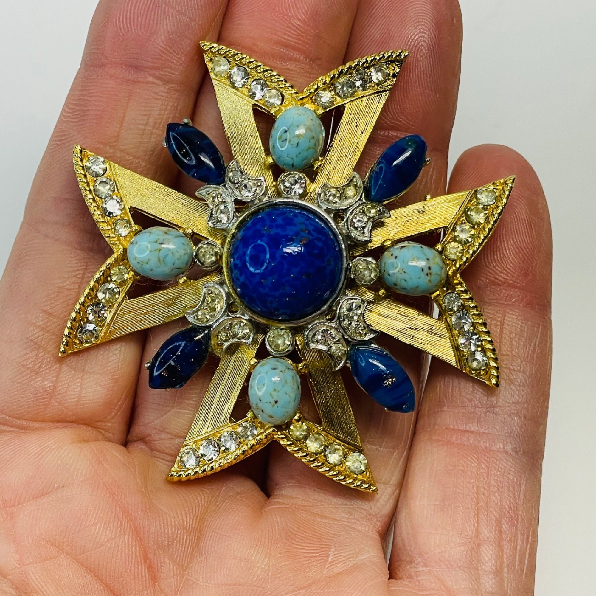 Vintage Baroque Maltese Cross Gold Tone Brooch Rhinestones Blu ...
