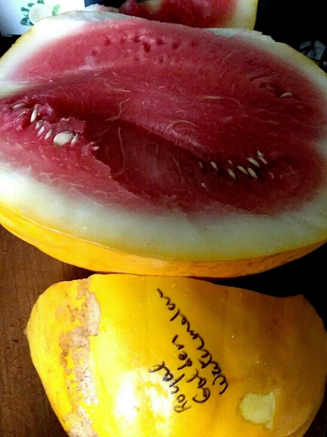 Royal Golden Watermelon (melon Turns Bright Yellow When Ready to Pick ...