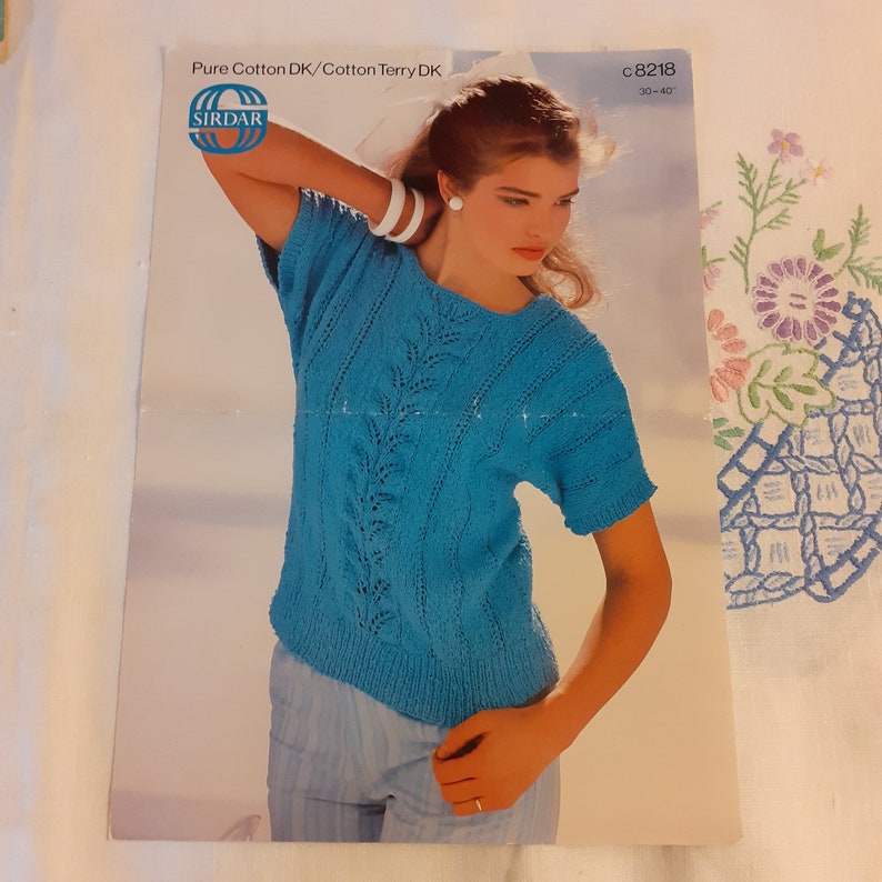 VINTAGE 1980's Sirdar Knitting Pattern Pretty Top No C8218 Size 30 and ...