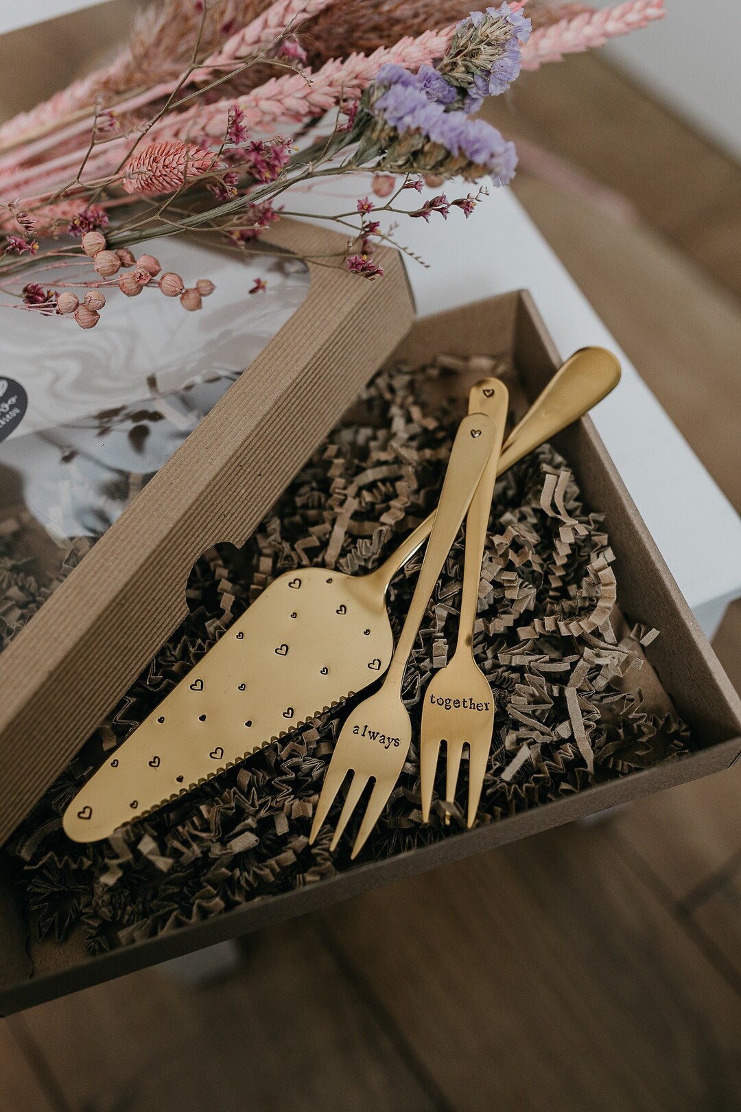 Hand Stamped Cake Server Set With Forks Personalized Wedding Gift - Etsy