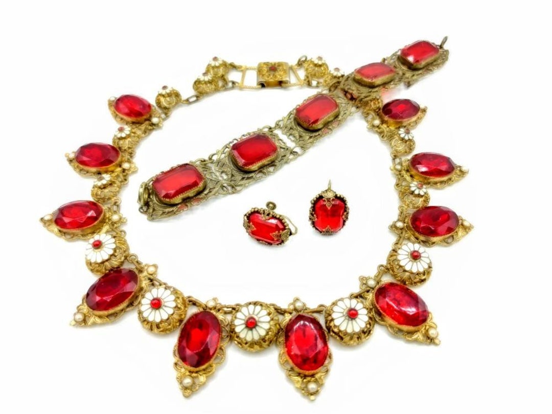 1900s Antique Exceptional NEIGER BROTHERS Necklace, Oval Red Faceted ...