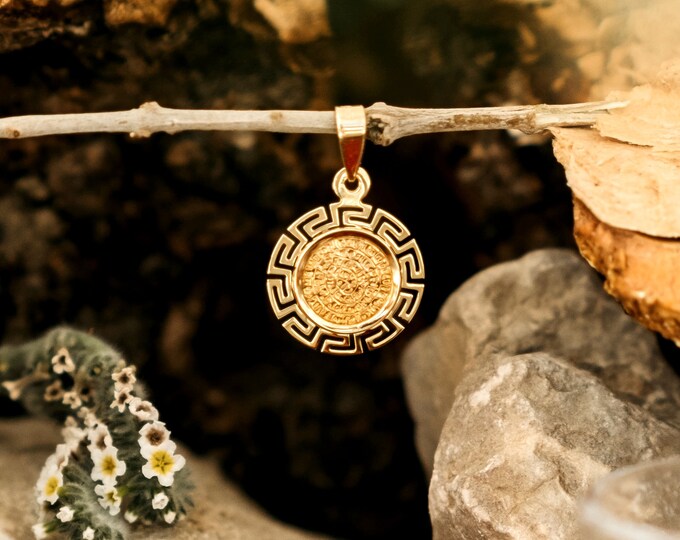 Greek Pendant 14k Yellow Solid Gold Phaistos Disc Meander 18mm. Greek ...