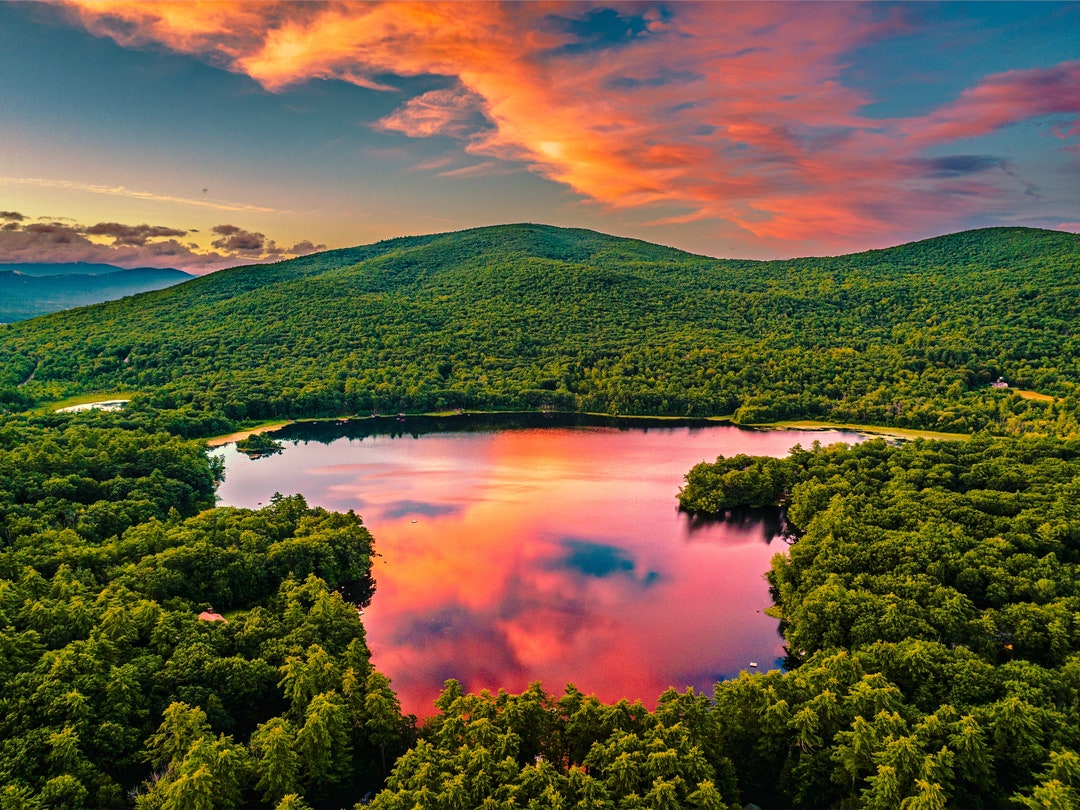New Hampshire - Wakondah Pond and Red Hill Sunset - Moultonborough NH ...