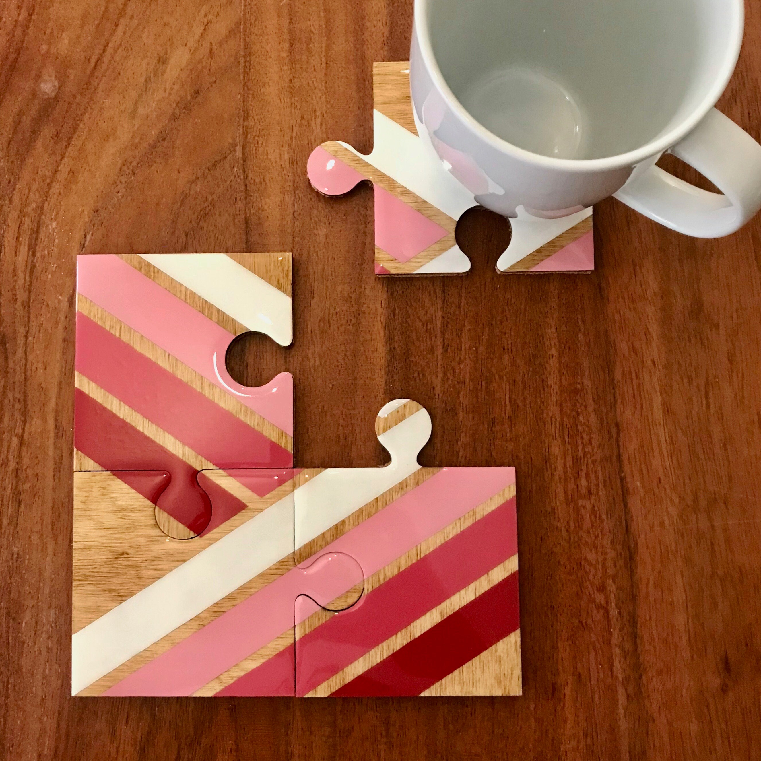 Puzzle Piece Coasters: Pink Trivet - Etsy Canada