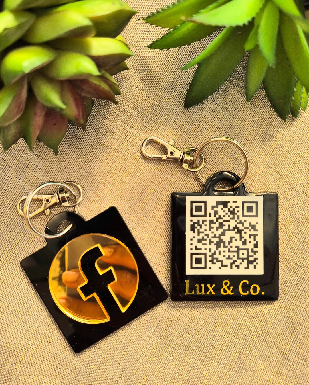 QR Code Keychain, Business Owner Keyring, Social Media Connections ...