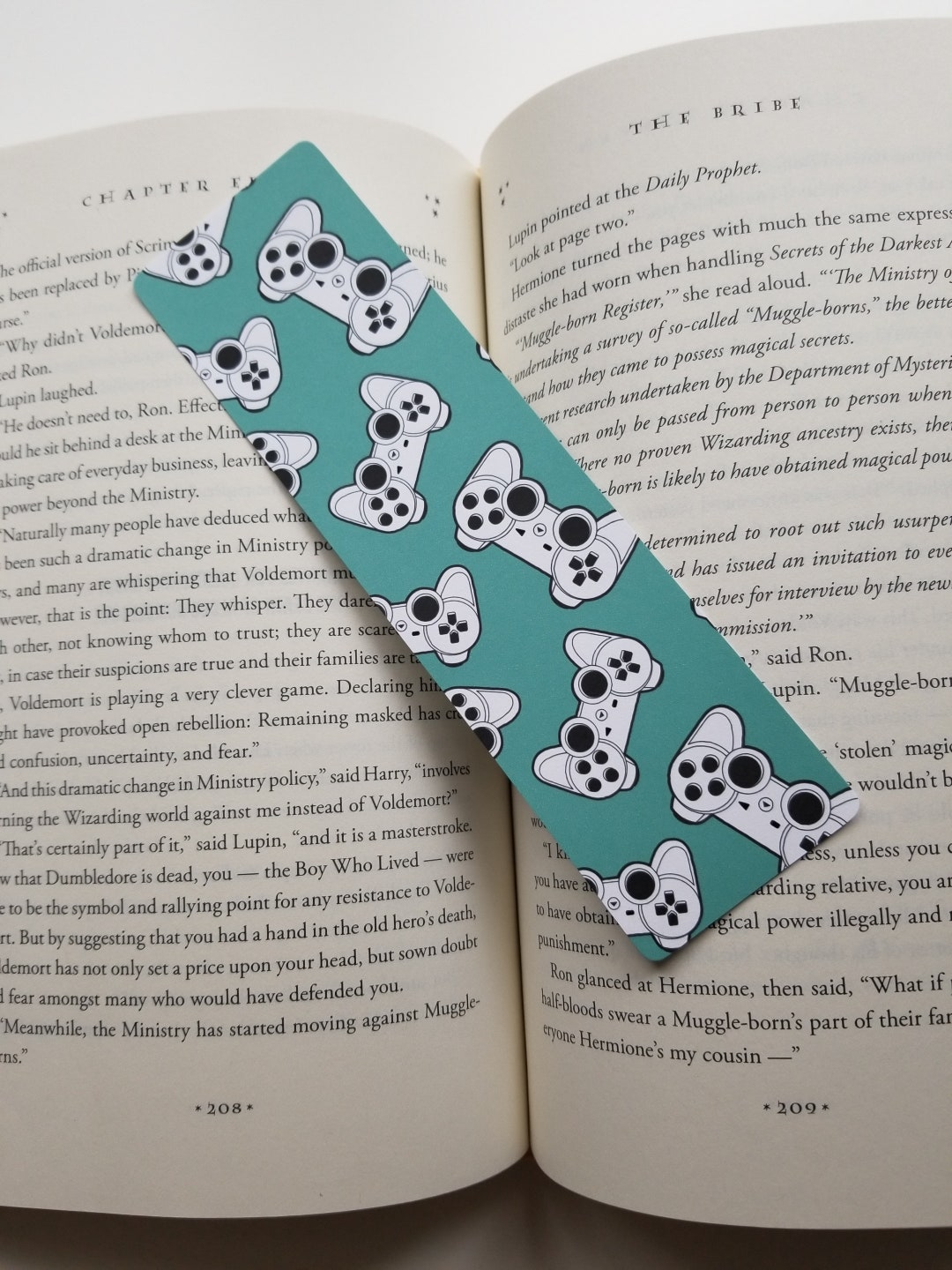 Gaming Console Print Pattern Bookmarks Round Corners - Etsy