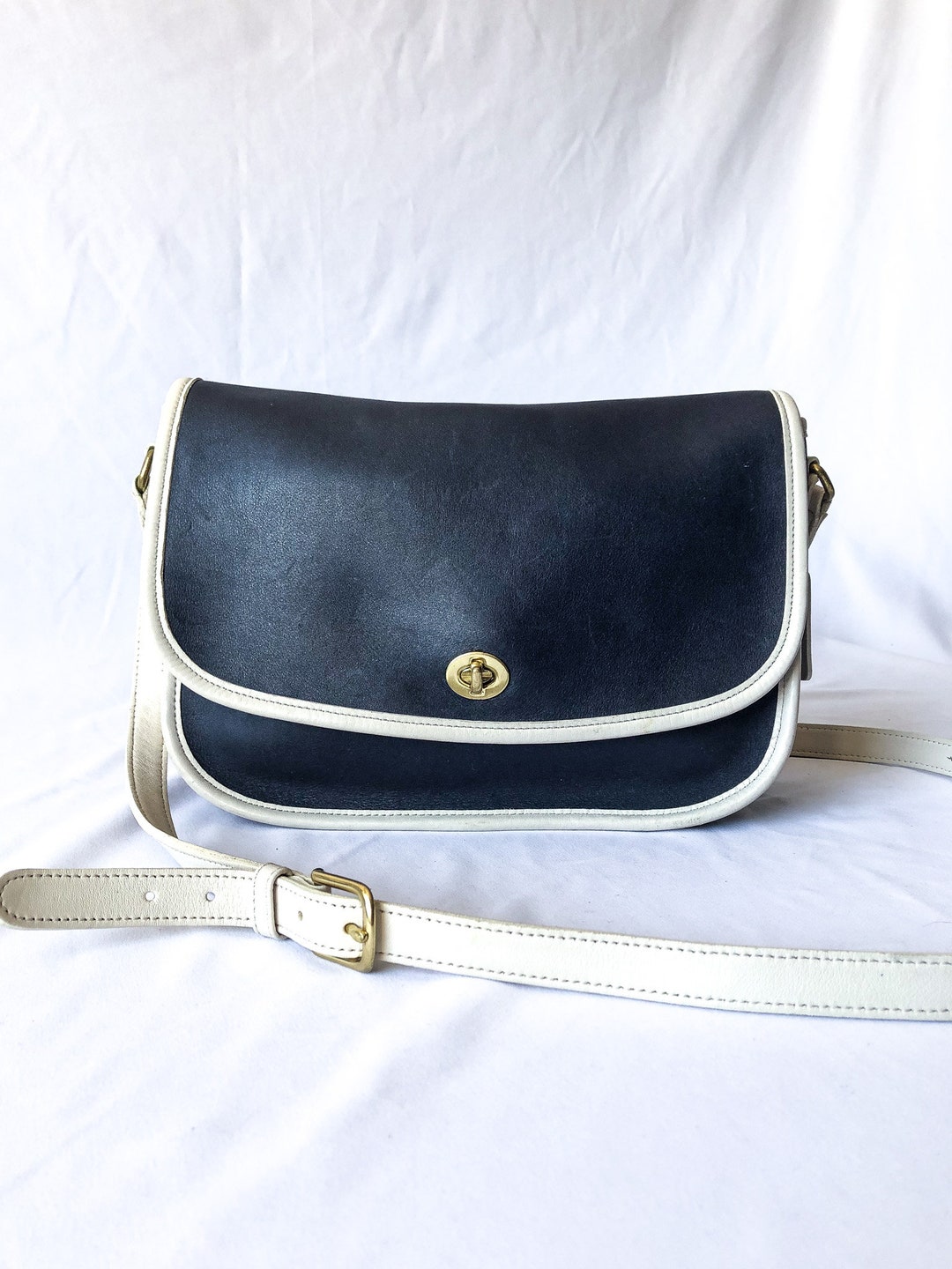 Vintage COACH Spectator Navy and Bone/off-white Leather Crossbody ...