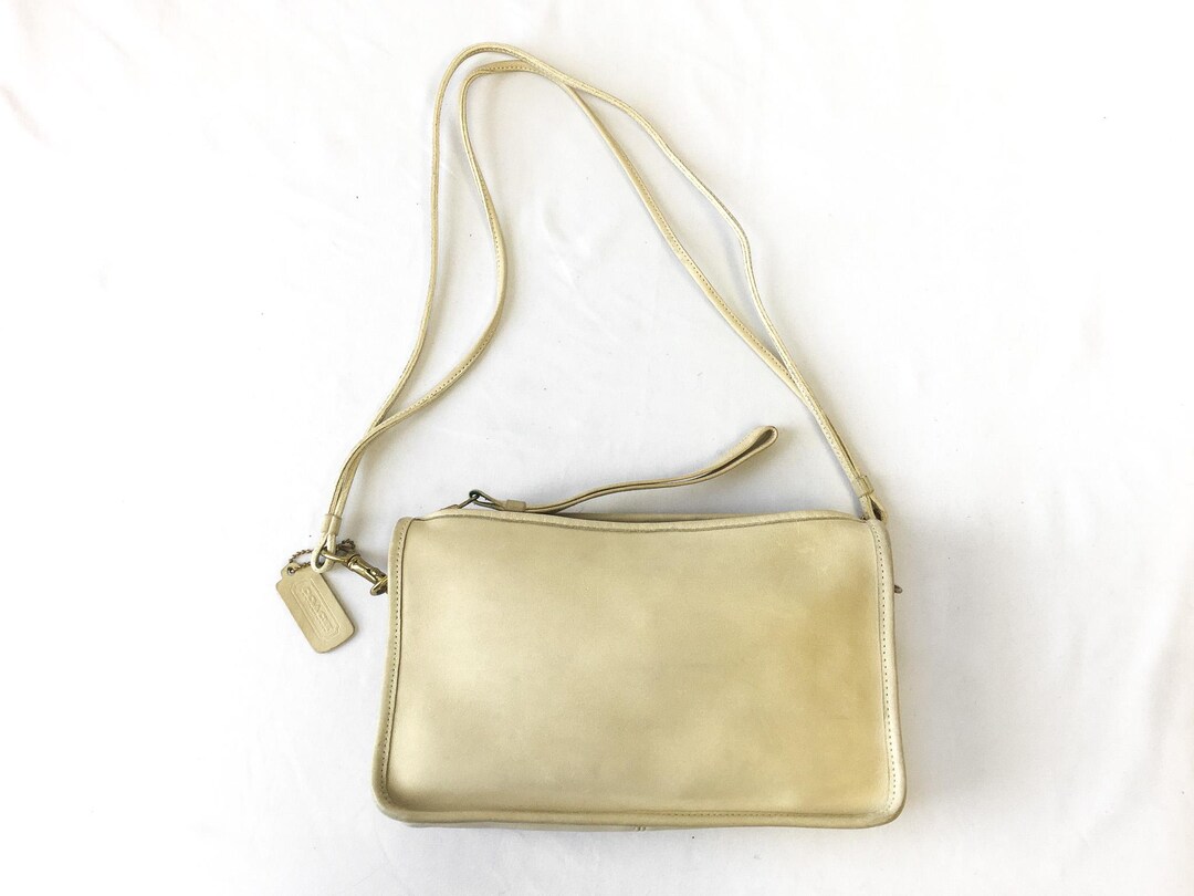 70s Coach Leatherware "basic Bag" in Bone, Bonnie Cashin Coach Bag ...