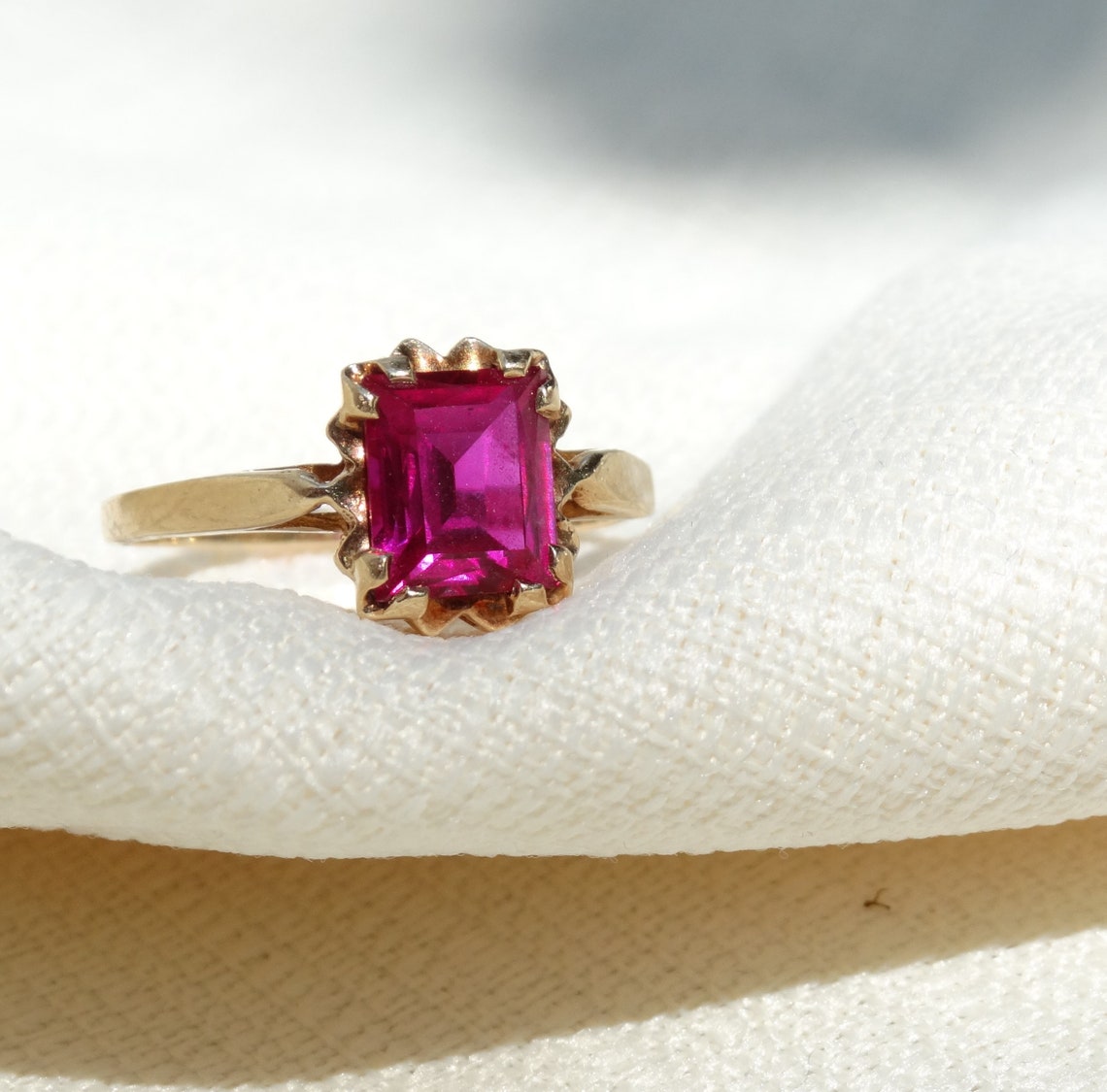 Estate Vintage 10K Gold Synthetic Ruby Ring Vintage Jewelry - Etsy