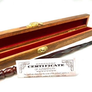 Witch and Wizard Wand in Real Wooden Display Box - Will O'wisp's Wand ...
