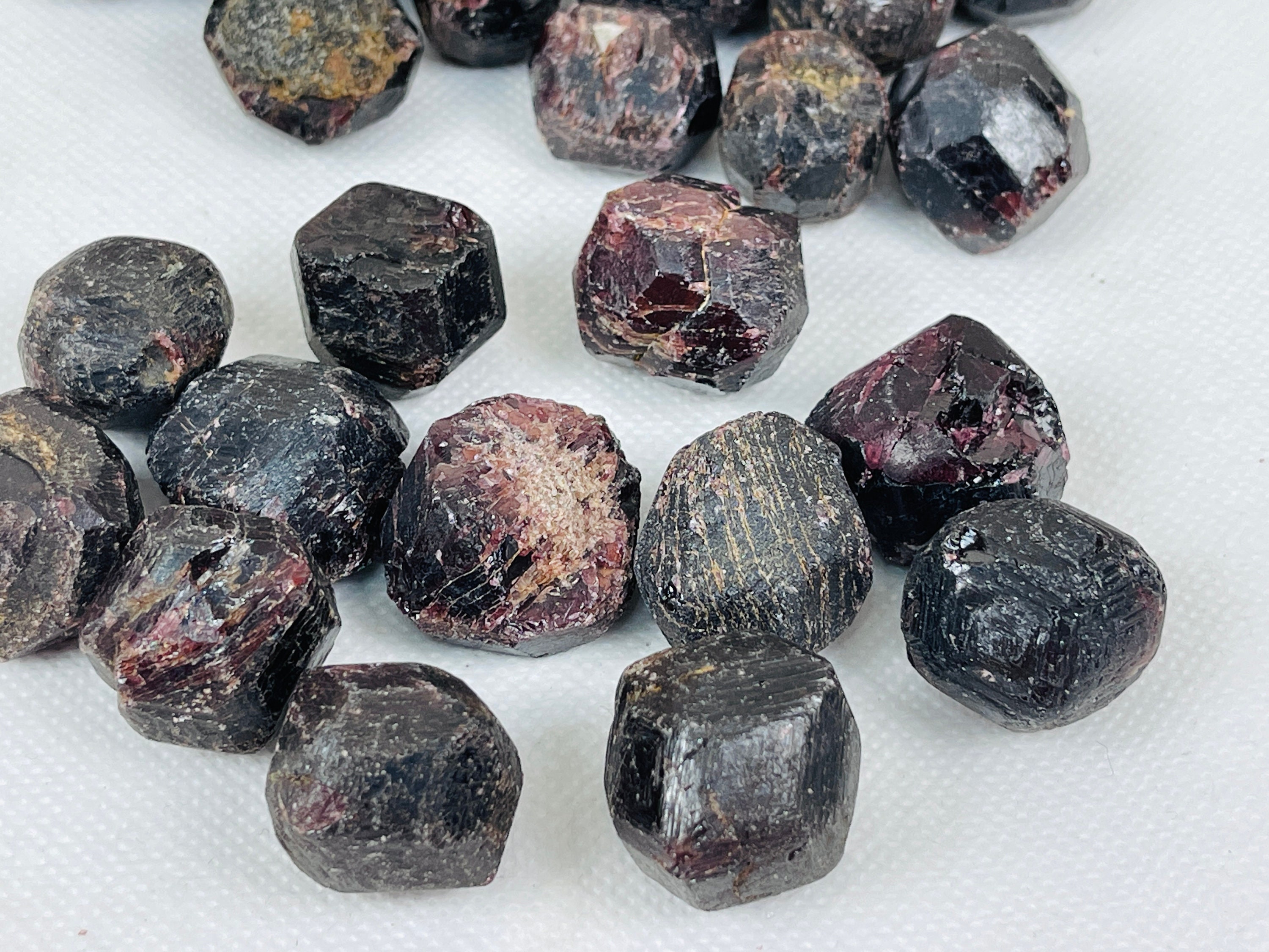 Natural Almandine Garnet Specimen Garnet Raw Natural Crystal | Etsy