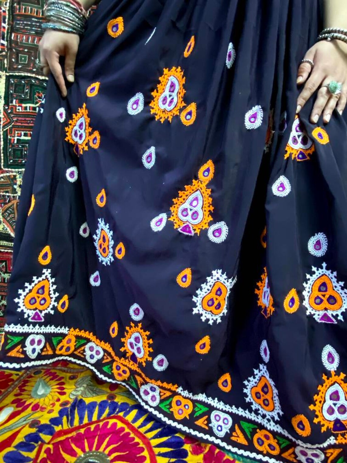 Vintage Banjara MOCHI-AARI Handmade Collectable Skirt/ Real Mirror Hand ...