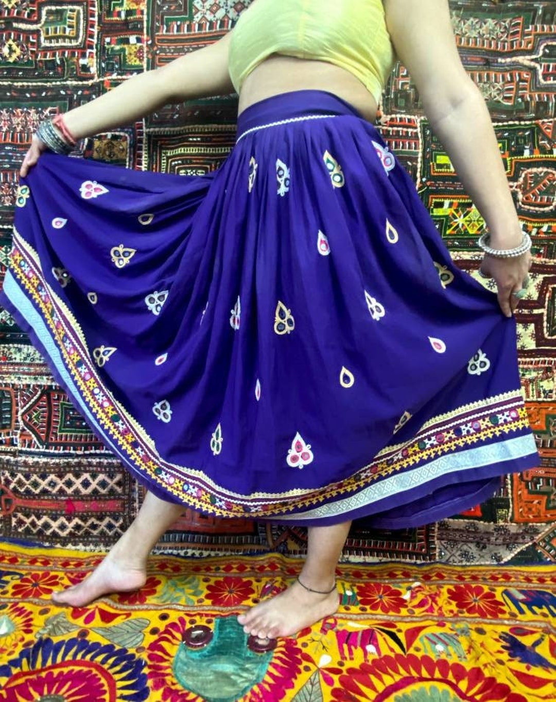 Vintage Banjara MOCHI-AARI Handmade Collectable Skrit/ Real Mirror Hand ...