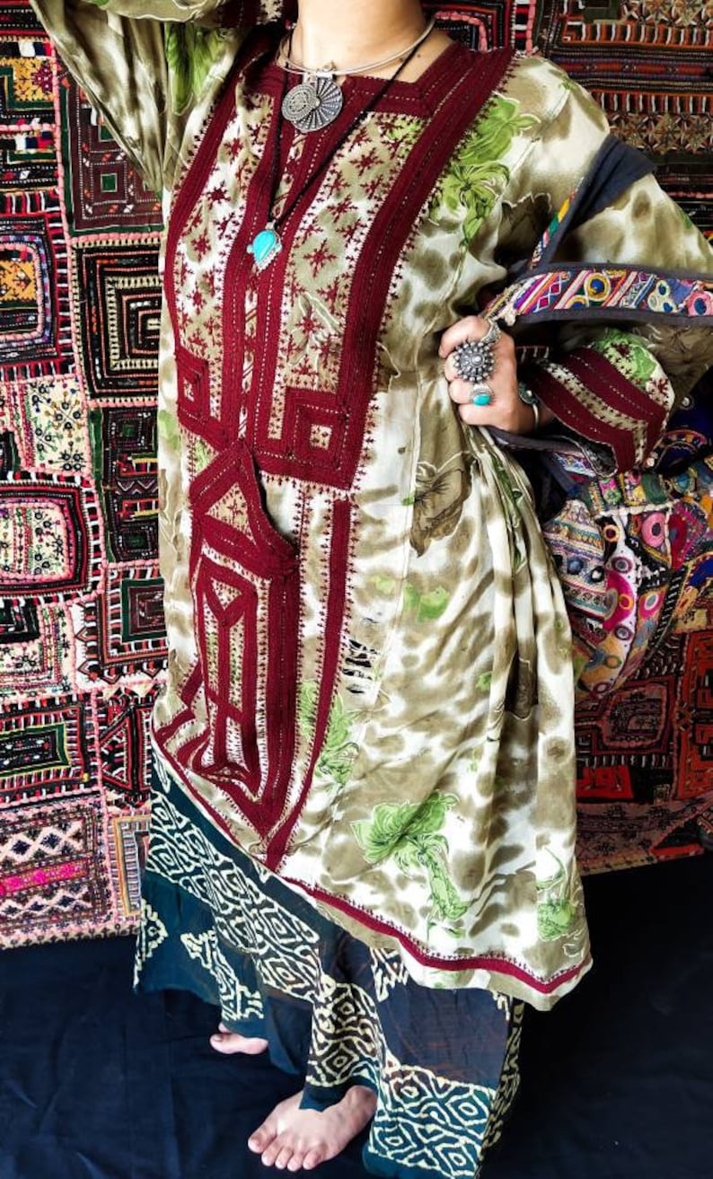 Balochi Dress/hand Embroidery/vintage Dress/floral Pattern/georgette ...