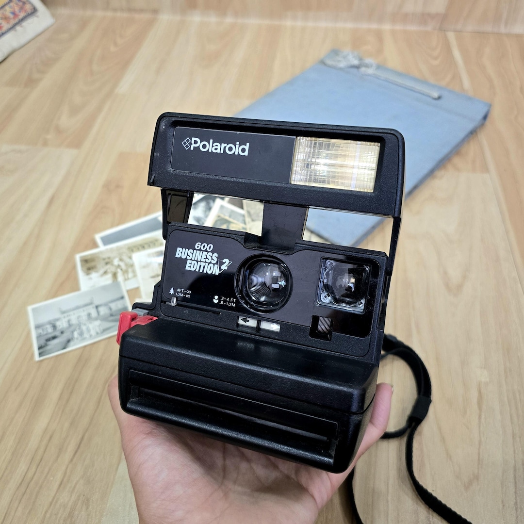 1990s Vintage Polaroid 600 Business Edition 2 Instant Film Camera - Etsy