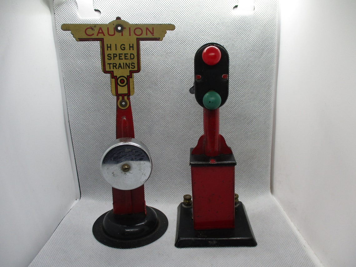 Marx Vintage Caution High Speed Train Sign and Traffic Light Signal - Etsy