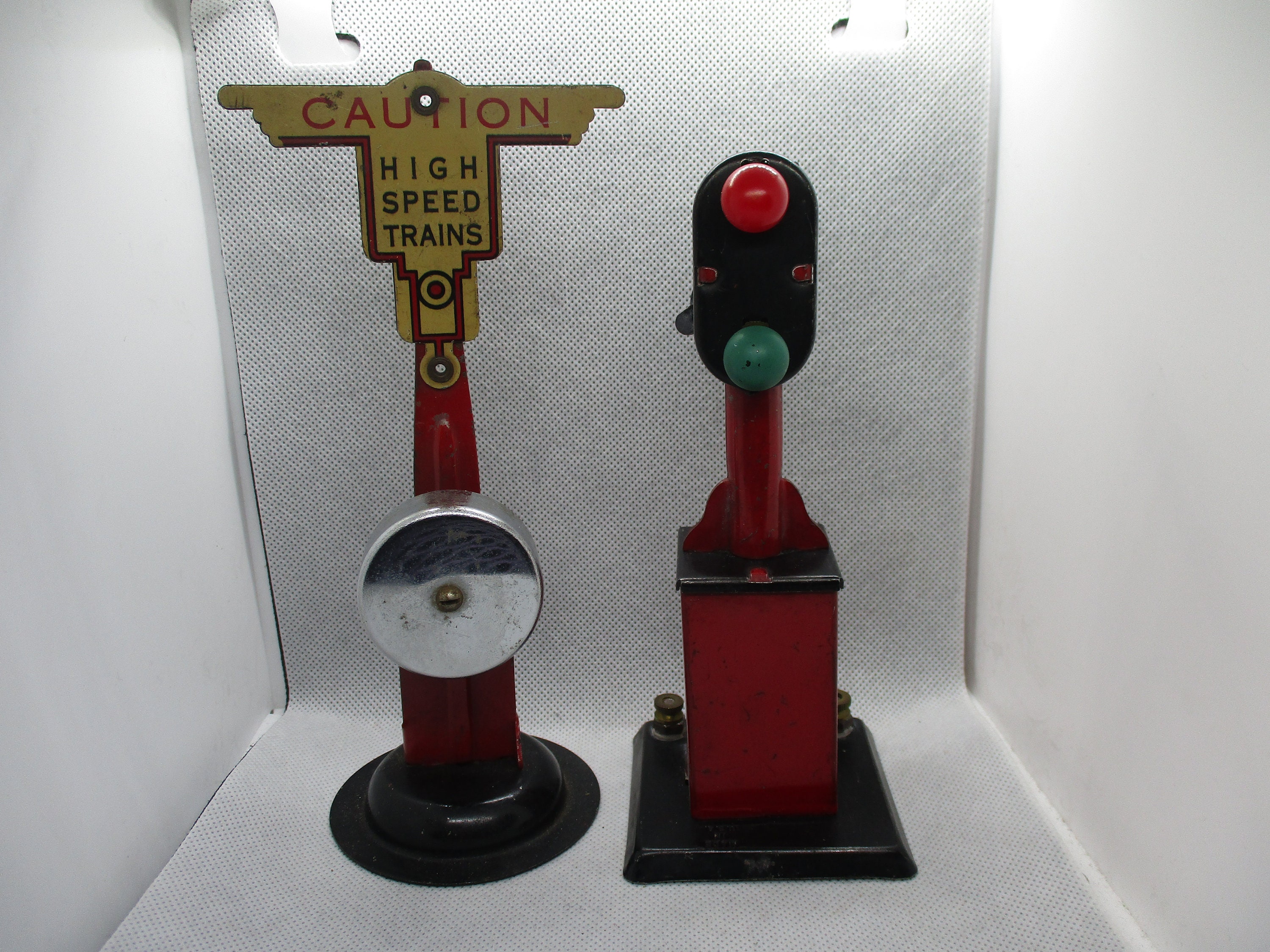 Marx Vintage Caution High Speed Train Sign and Traffic Light Signal - Etsy