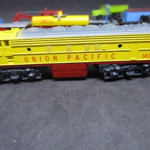 Lone Star Train Set Engine and Cars (made in England) - Etsy