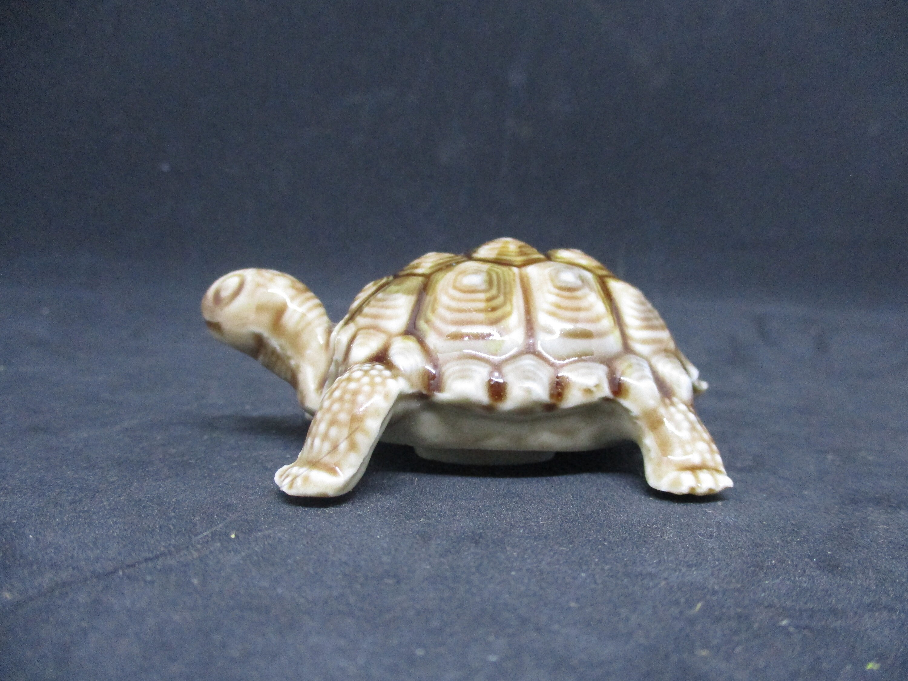 Porcelain Mama Tortoise by Wade - Etsy